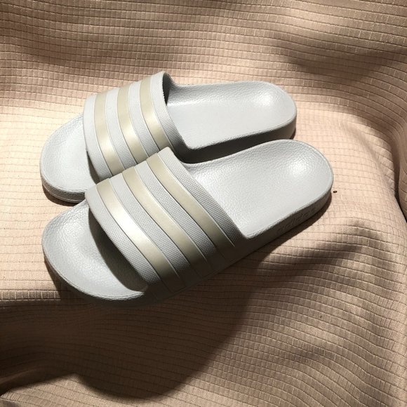adidas | Shoes | Adidas Gray Kid Slides Slippers 4 | Poshmark